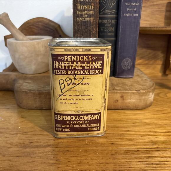 Other | Antique Penick Co Nut Galls Aleppo 1 Lb Tin Initial Line ...